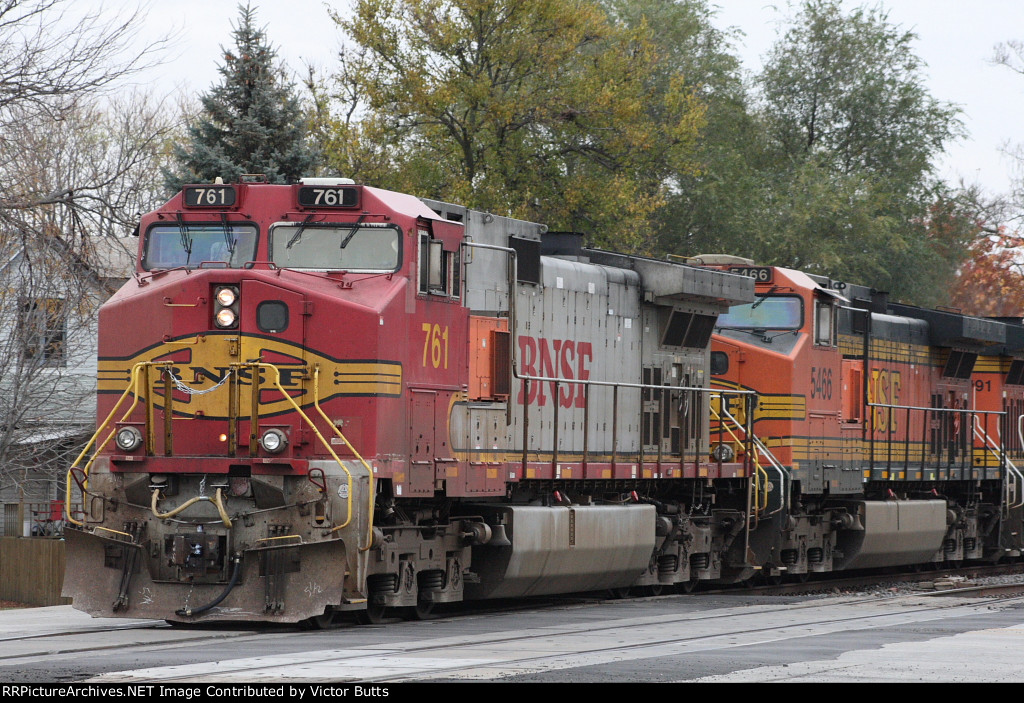 BNSF 761